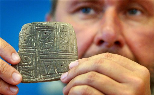 The Evolution of the Greetings Card - DAILY WAFFLE